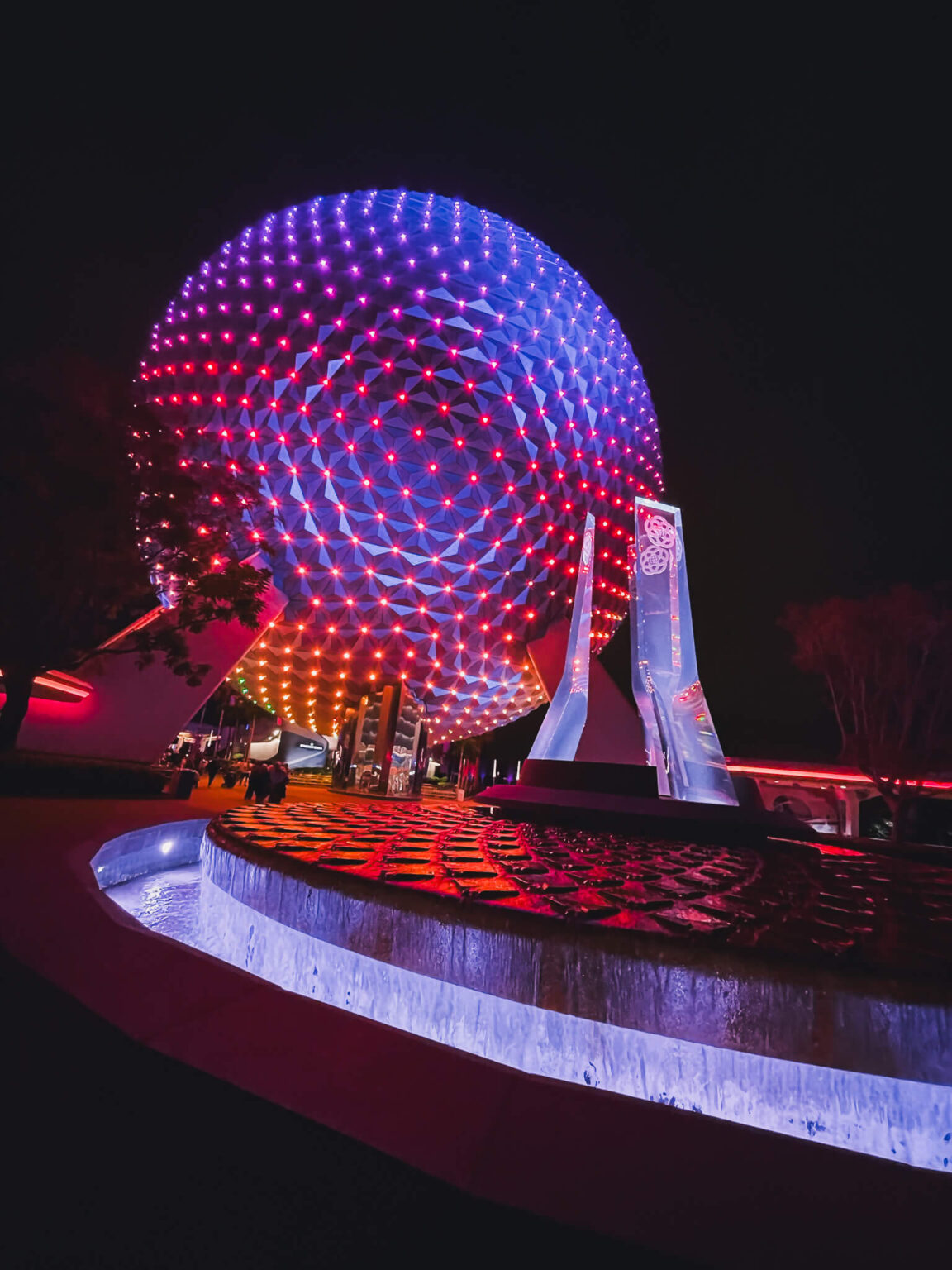 The DVC Member’s Guide to Moonlight Magic at EPCOT - Wander & Wilde